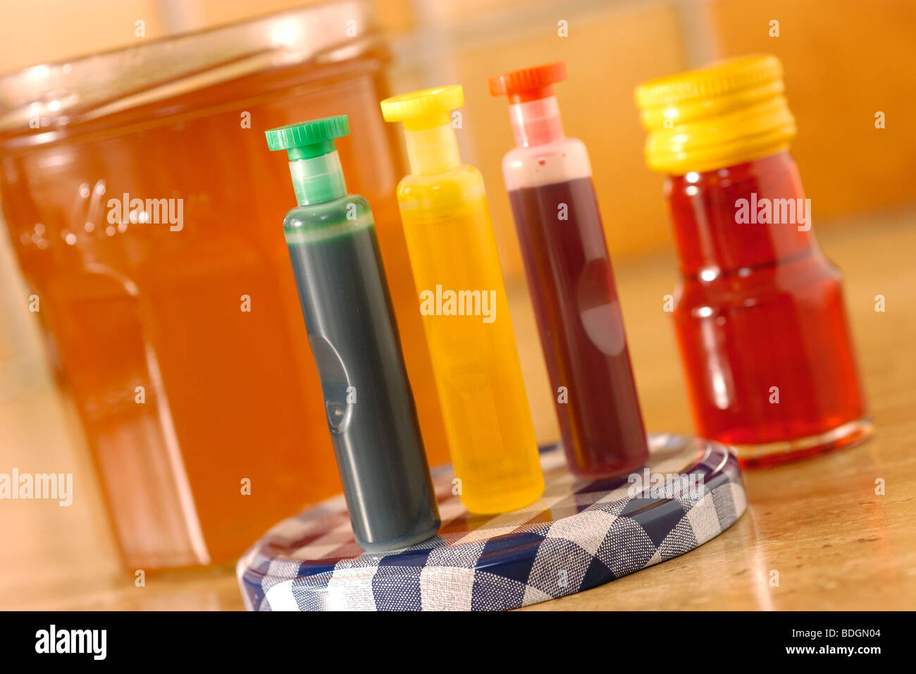 Colorings and colourings hi-res stock photography and images - Alamy