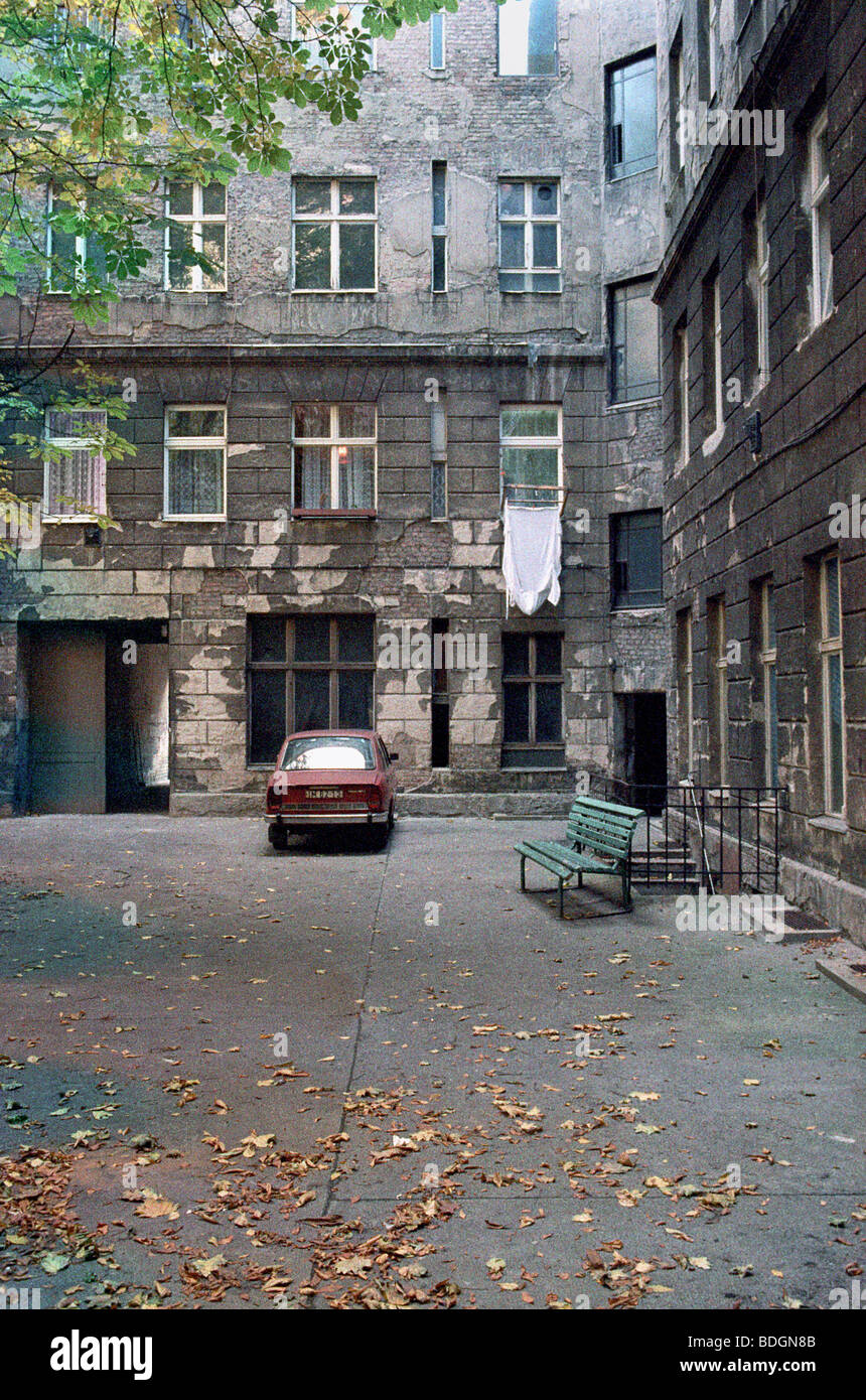 Photo of a courtyard in East Berlin from 1989, Berlin, GDR Stock Photo ...