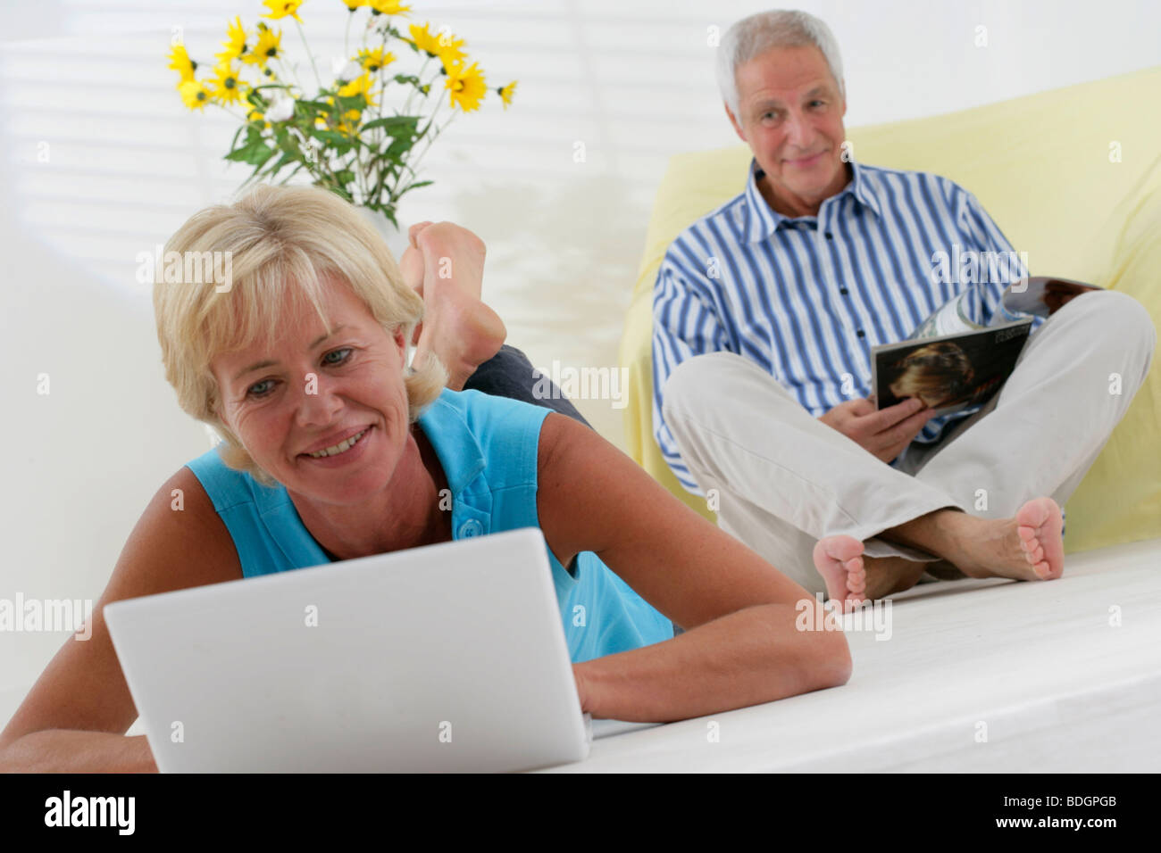 Computing magazines hi-res stock photography and images - Alamy
