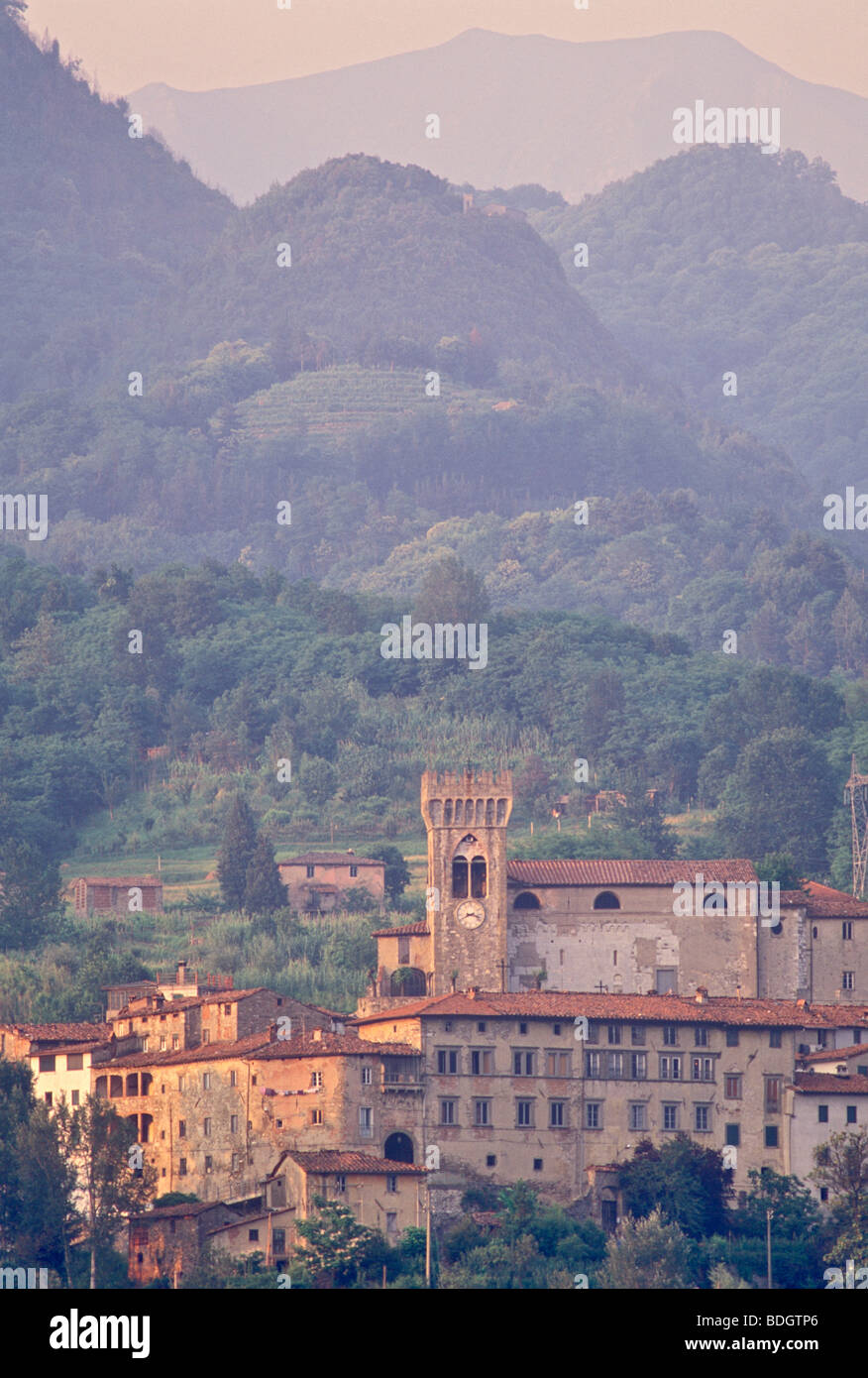 Serchio valley hi-res stock photography and images - Alamy