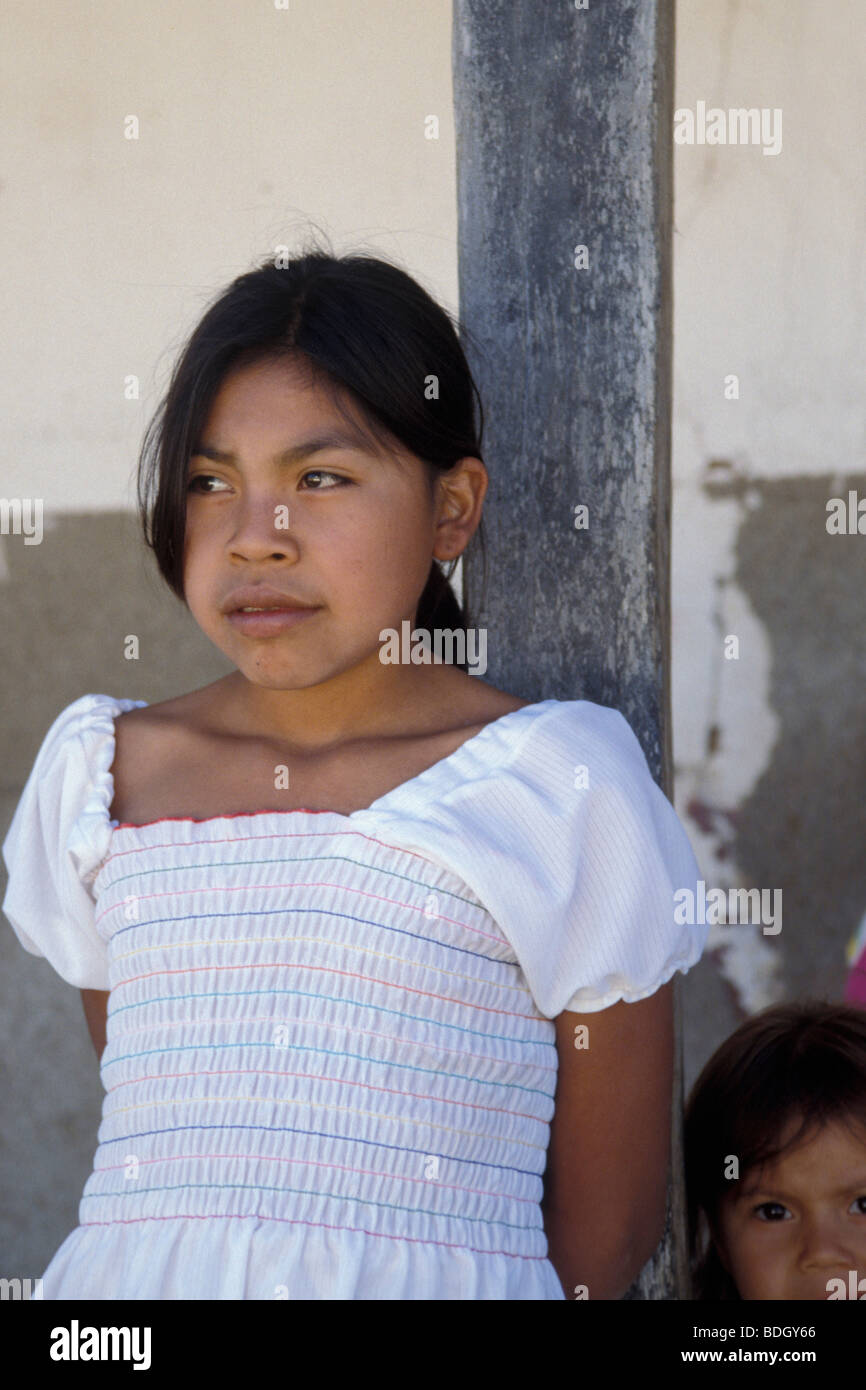 Indios girl hi-res stock photography and images - Alamy