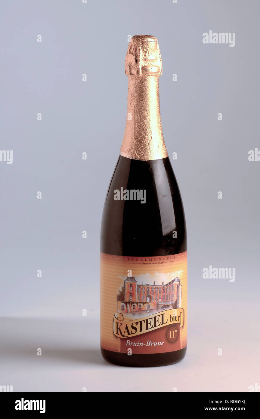 Kasteel bier hi-res stock photography and images - Alamy