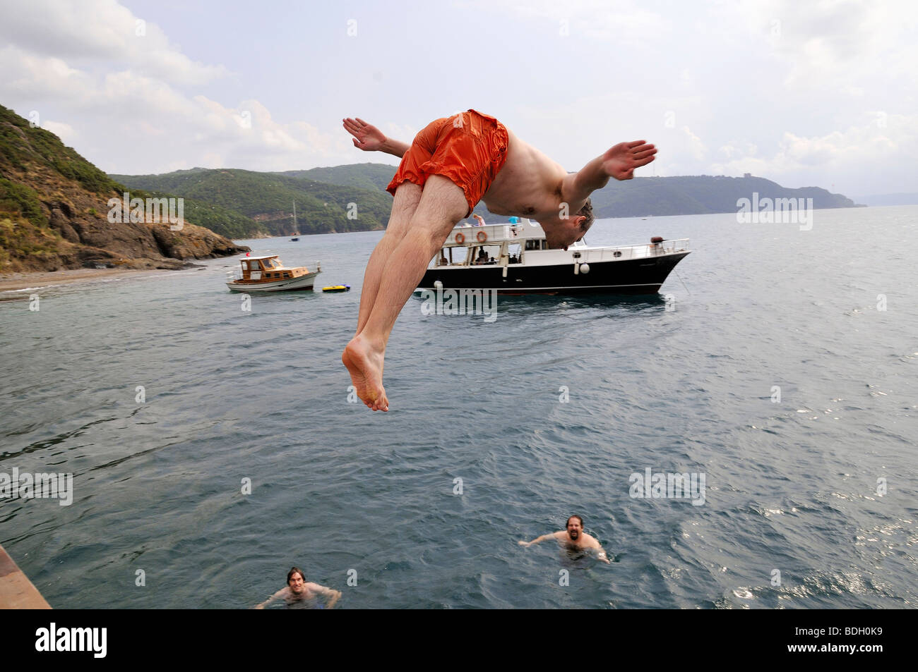 Istanbul turkey bosphorus swimming hi-res stock photography and images ...