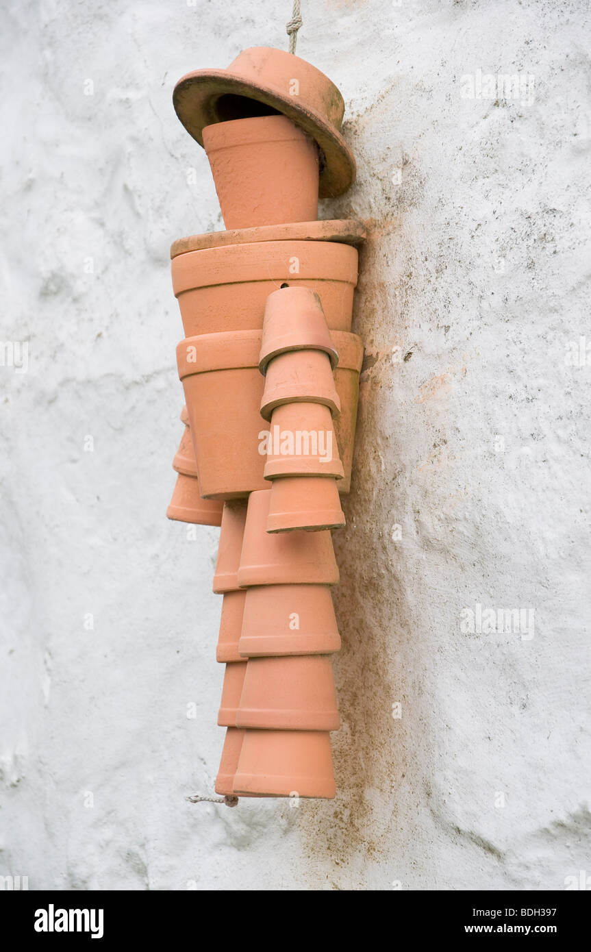 Flowerpot man garden ornament hi-res stock photography and images - Alamy