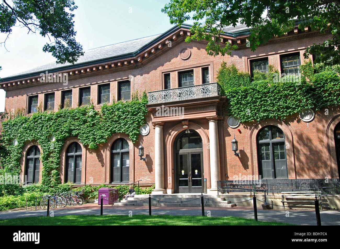 Library, Smith College in Northampton, Massachusetts (USA Stock Photo ...