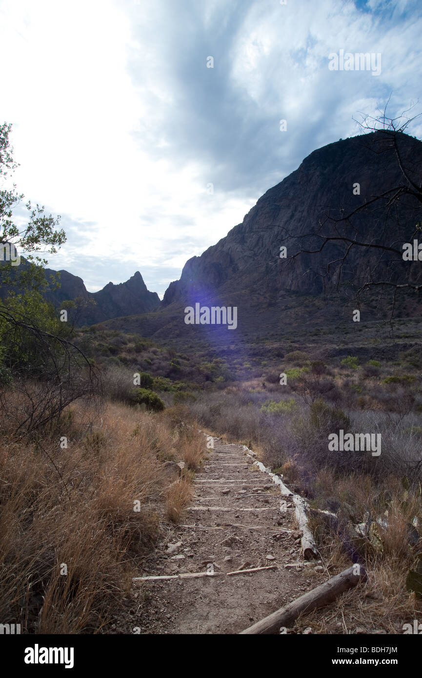 The windows Trail at Big Bend National Park in Southwest Texas Stock ...
