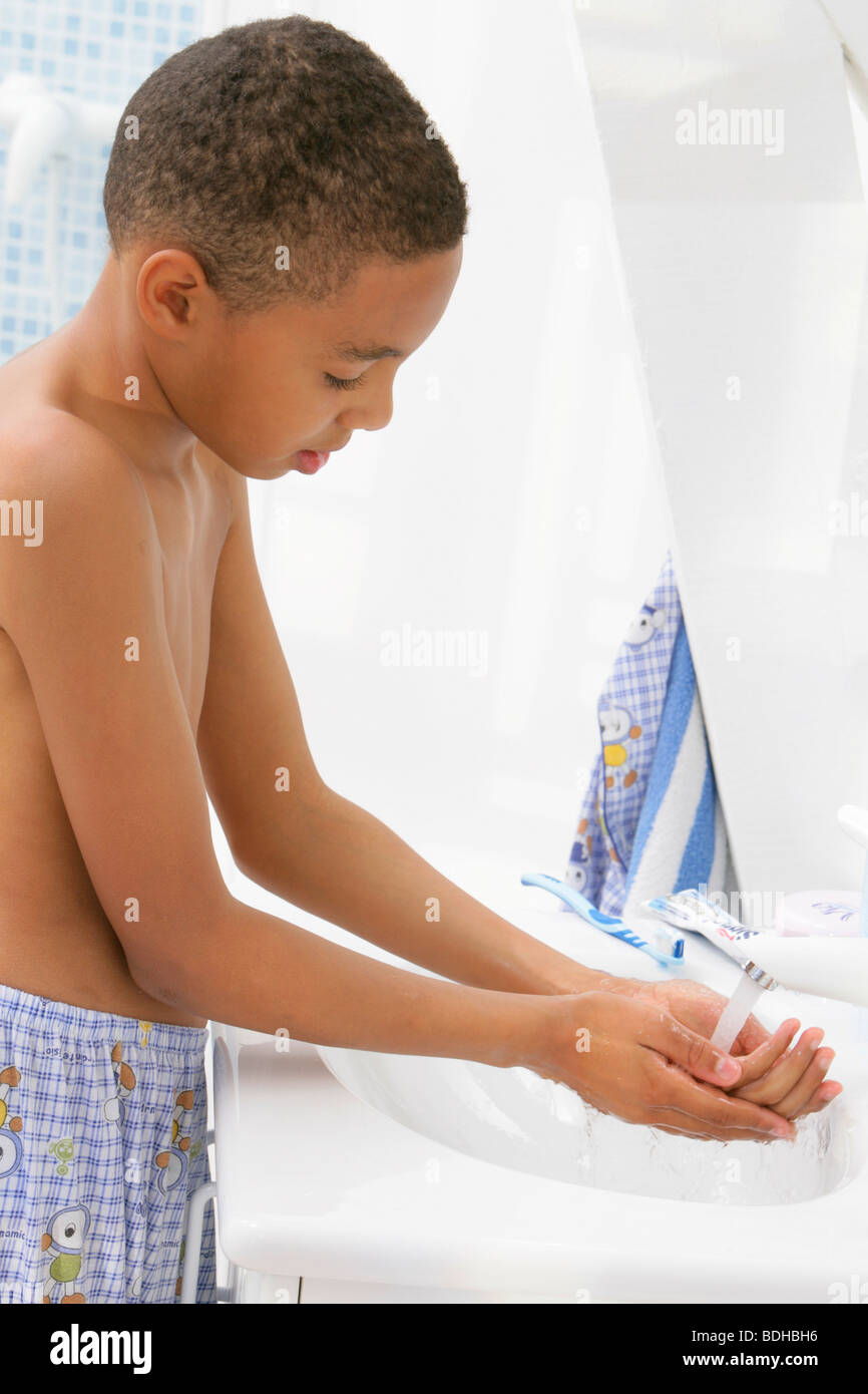 HAND WASHING, CHILD Stock Photo - Alamy