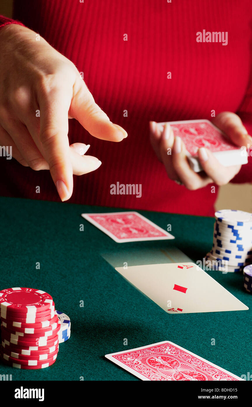 Dealing Cards High Resolution Stock Photography and Images - Alamy