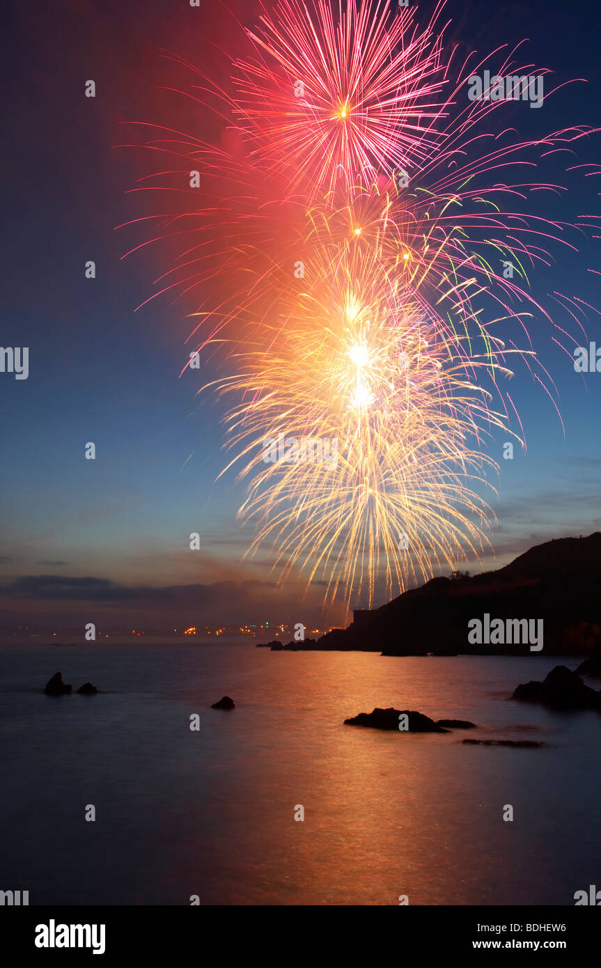 National Fireworks Championships 2009 over Plymouth Sound from ...