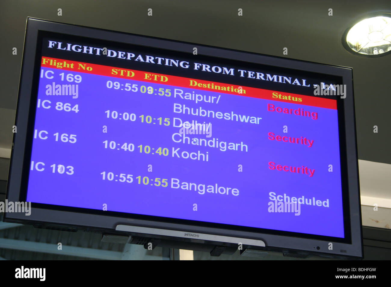 Passenger destination flight information screen Stock Photo - Alamy