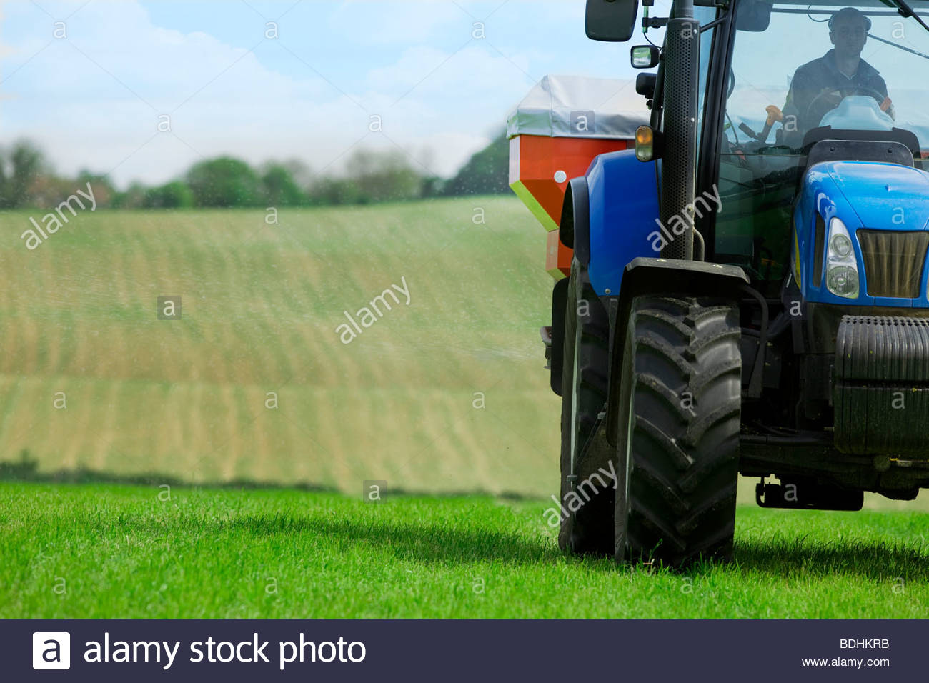 Tractor Fertilizer Spreader Stock Photos & Tractor Fertilizer Spreader ...