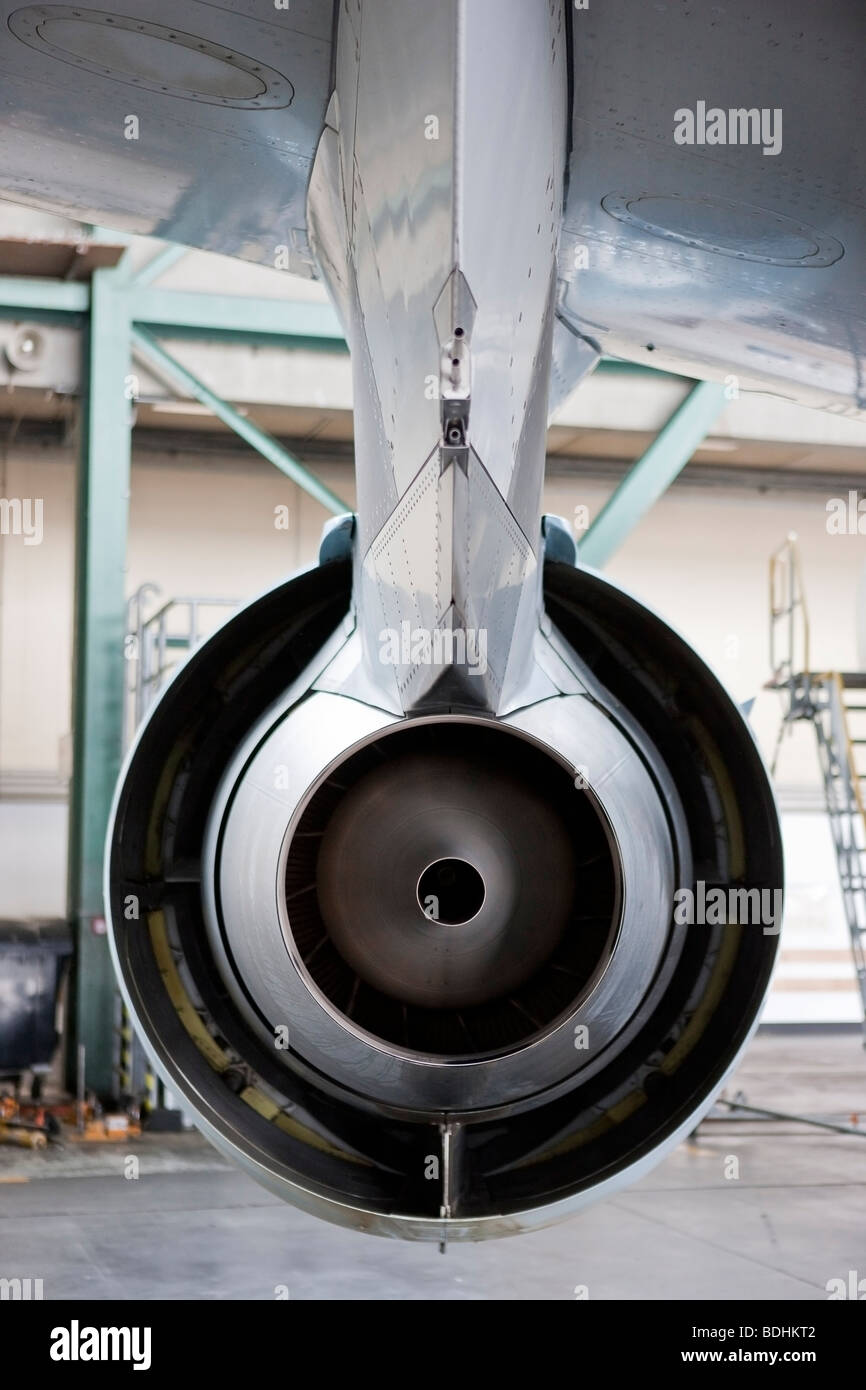 View into a the jet engine of a commercial airliner Stock Photo - Alamy