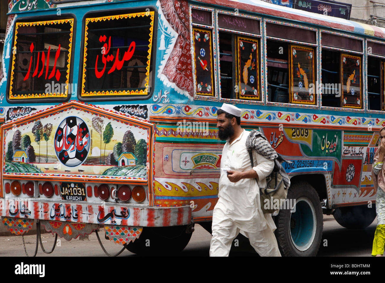 The pakistan bus hi-res stock photography and images - Alamy