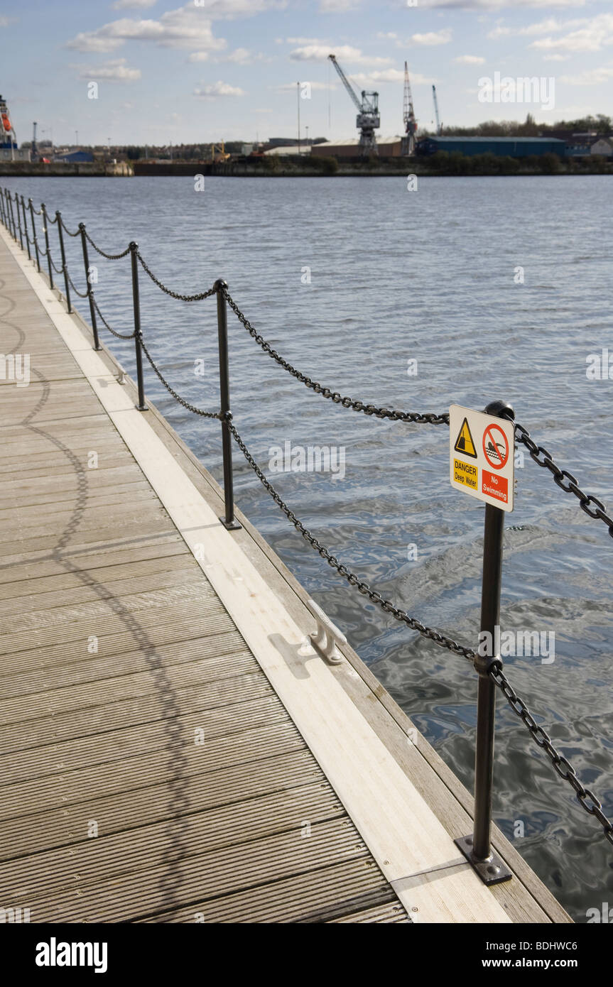 Chatham docks hi-res stock photography and images - Alamy