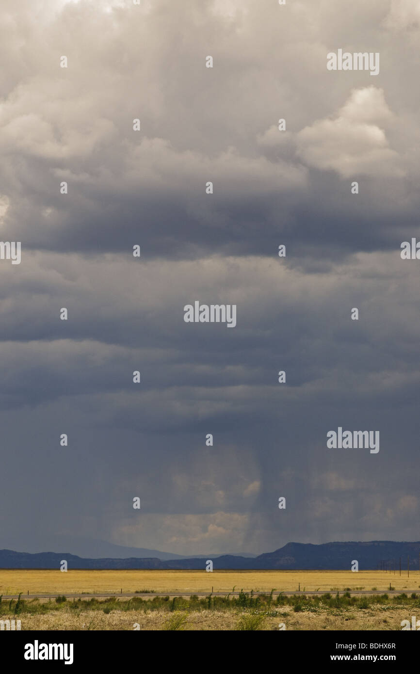 Distant rainfall hi-res stock photography and images - Alamy