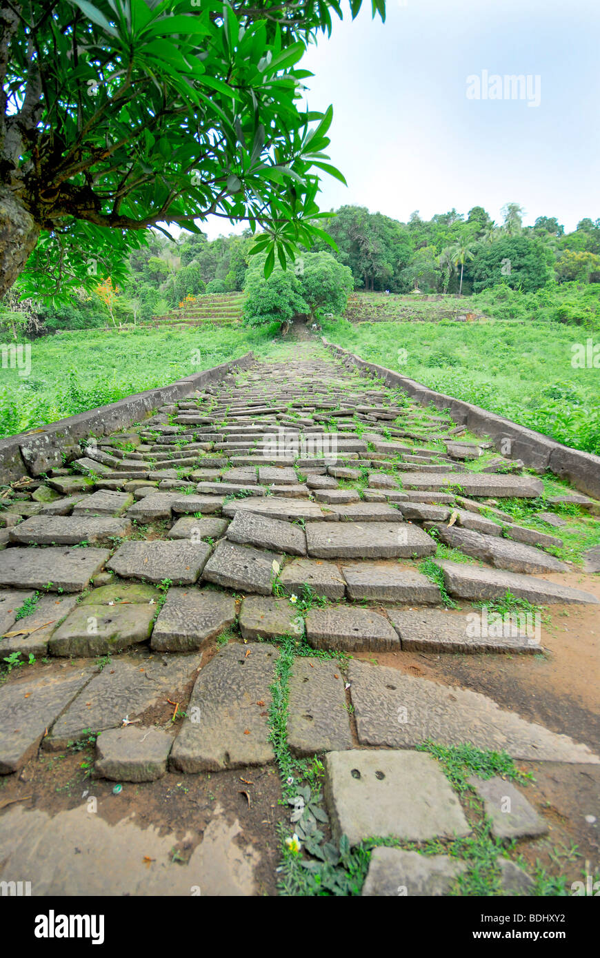 The temple vat phou hi-res stock photography and images - Alamy