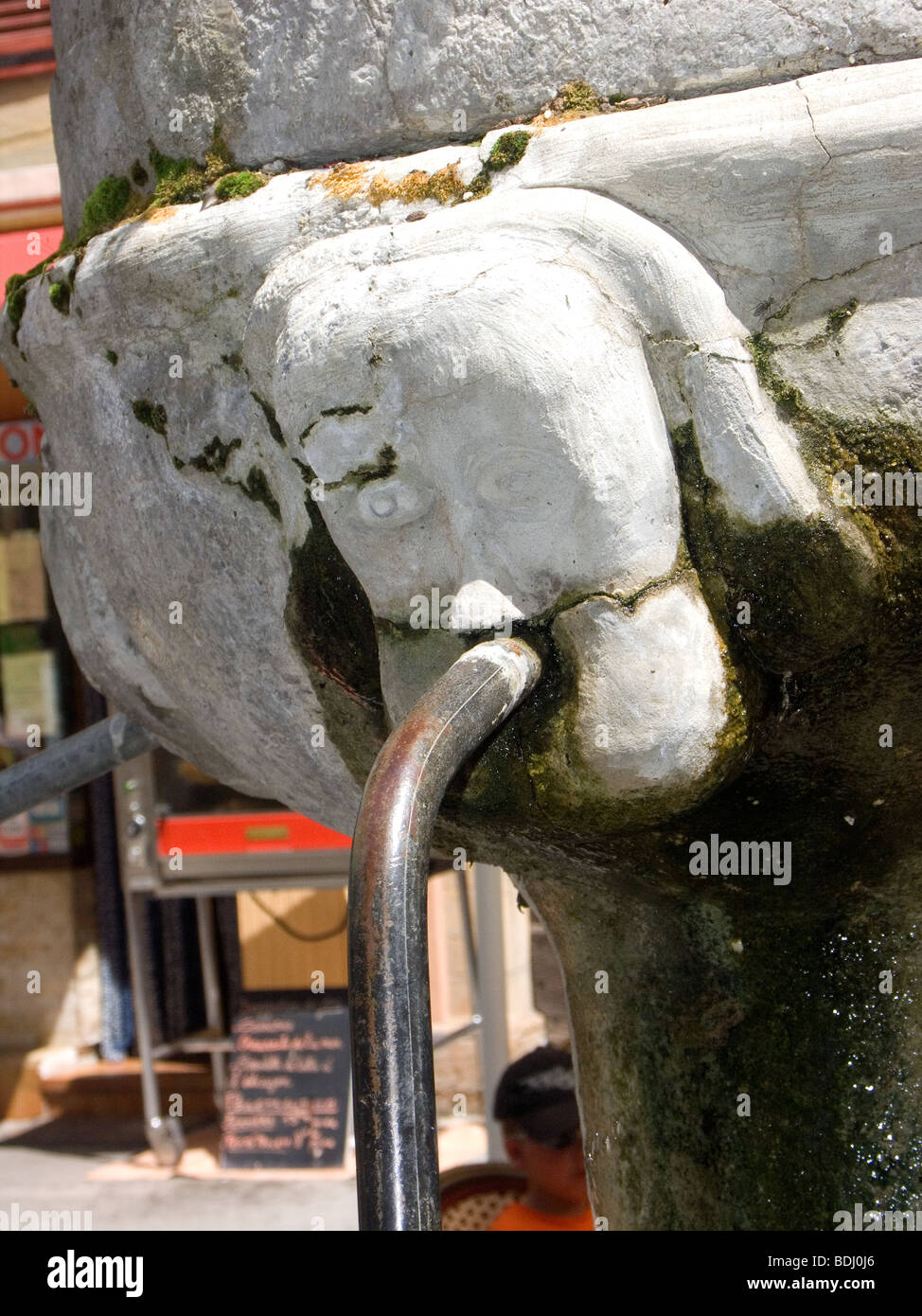 Gargoyle water spout hi-res stock photography and images - Alamy
