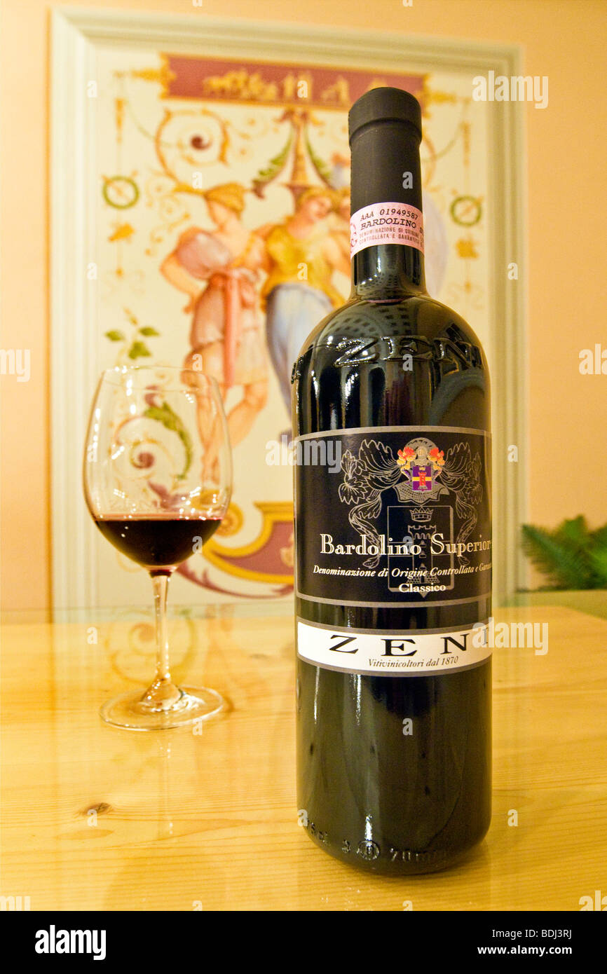 Bardolino wine hi-res stock photography and images - Alamy