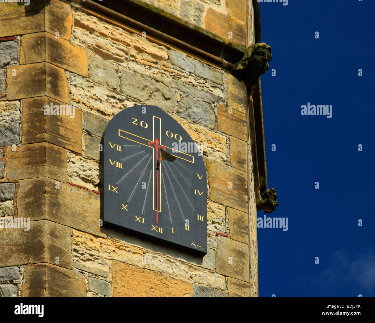 Sundial Church Uk High Resolution Stock Photography and Images - Alamy