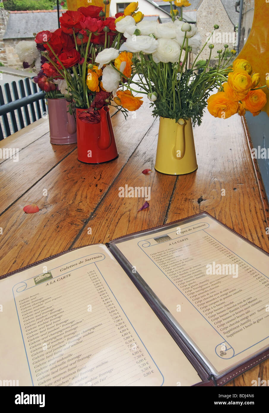 Menu on a restaurant table Stock Photo - Alamy