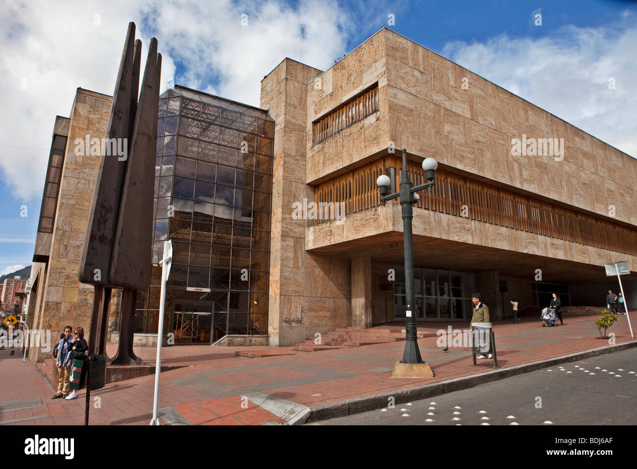 Biblioteca Luis Angel Arango, Luis Angel Arango Library, Bogota ...