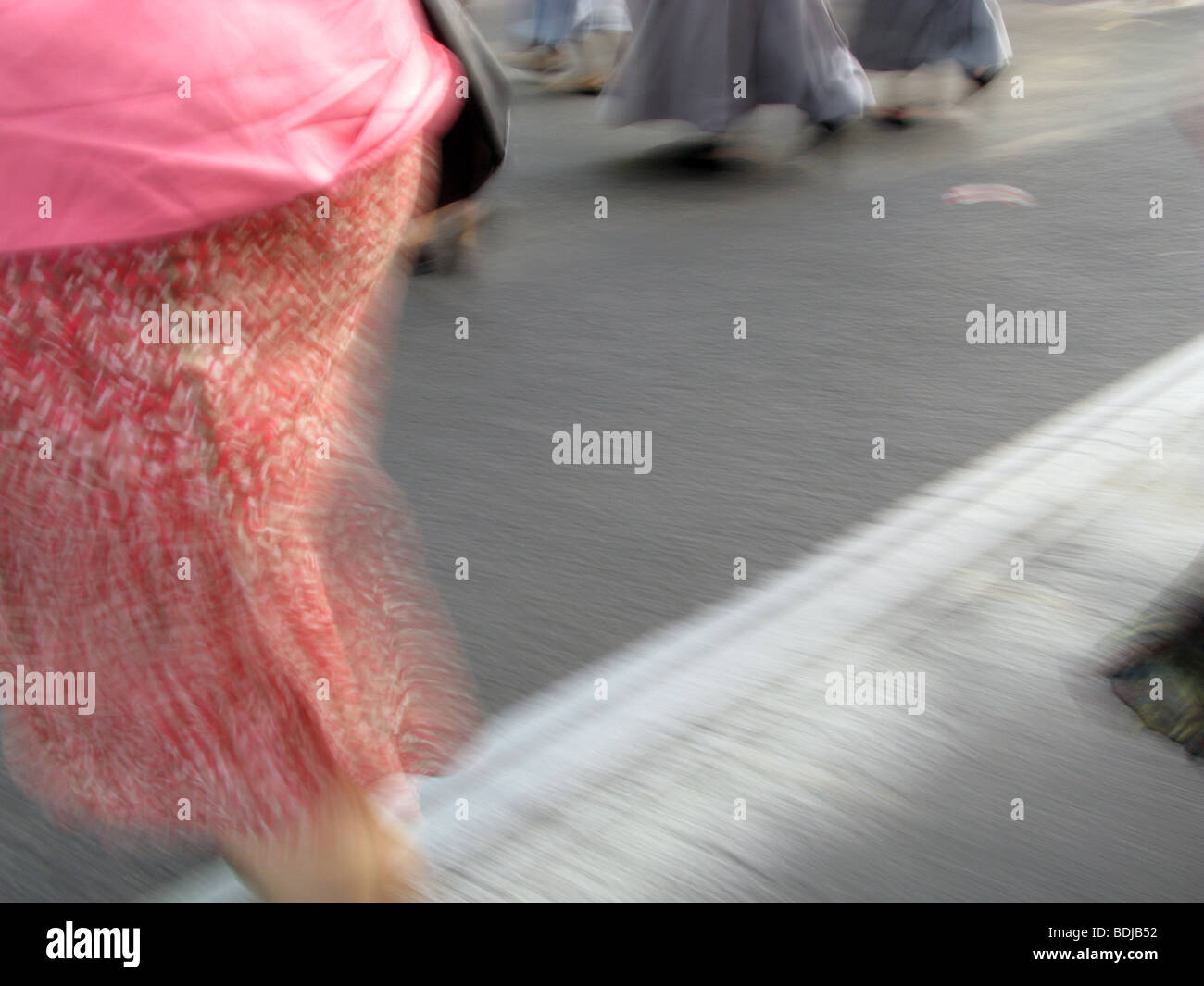 Women dark figures suspense hi-res stock photography and images - Alamy