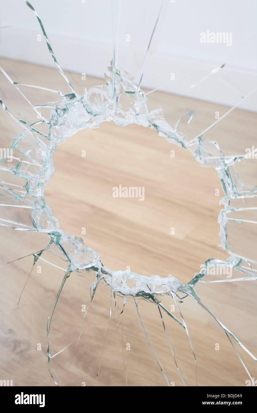 Broken outdoor hardwood floor hi-res stock photography and images - Alamy