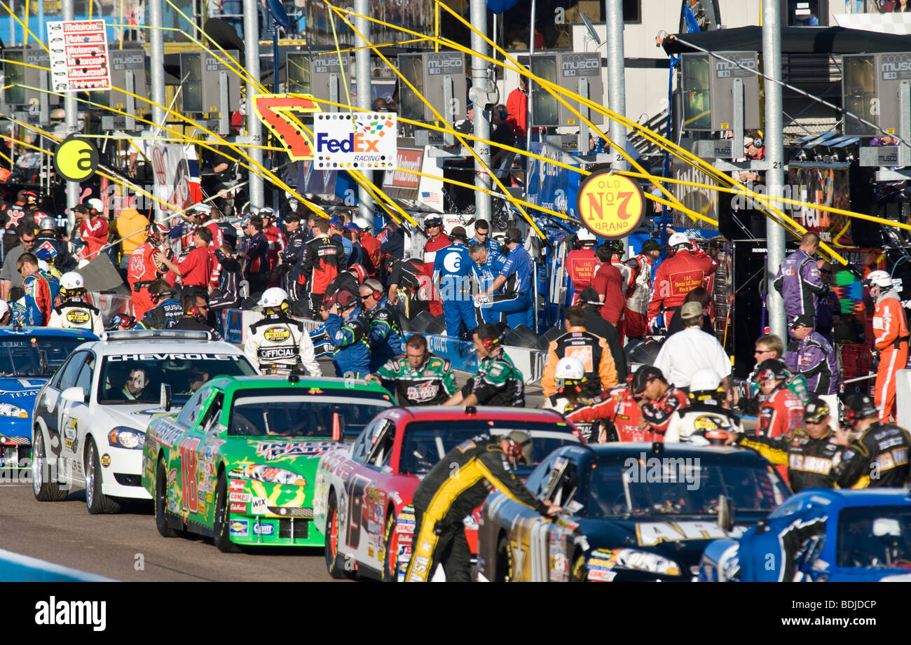 Nascar action phoenix international raceway hi-res stock photography ...