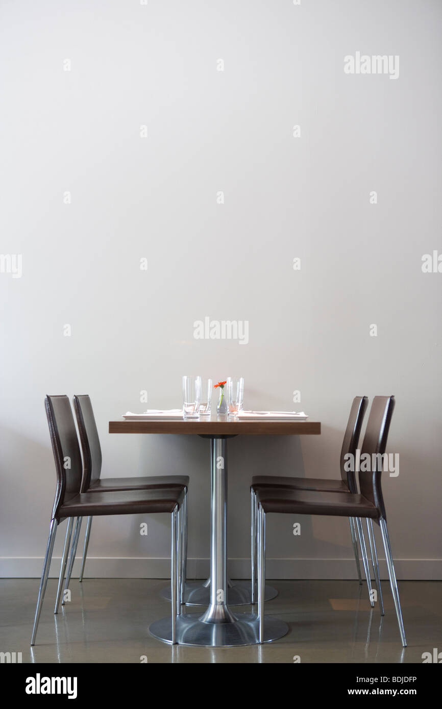 Empty Dining Table and Chairs Stock Photo - Alamy