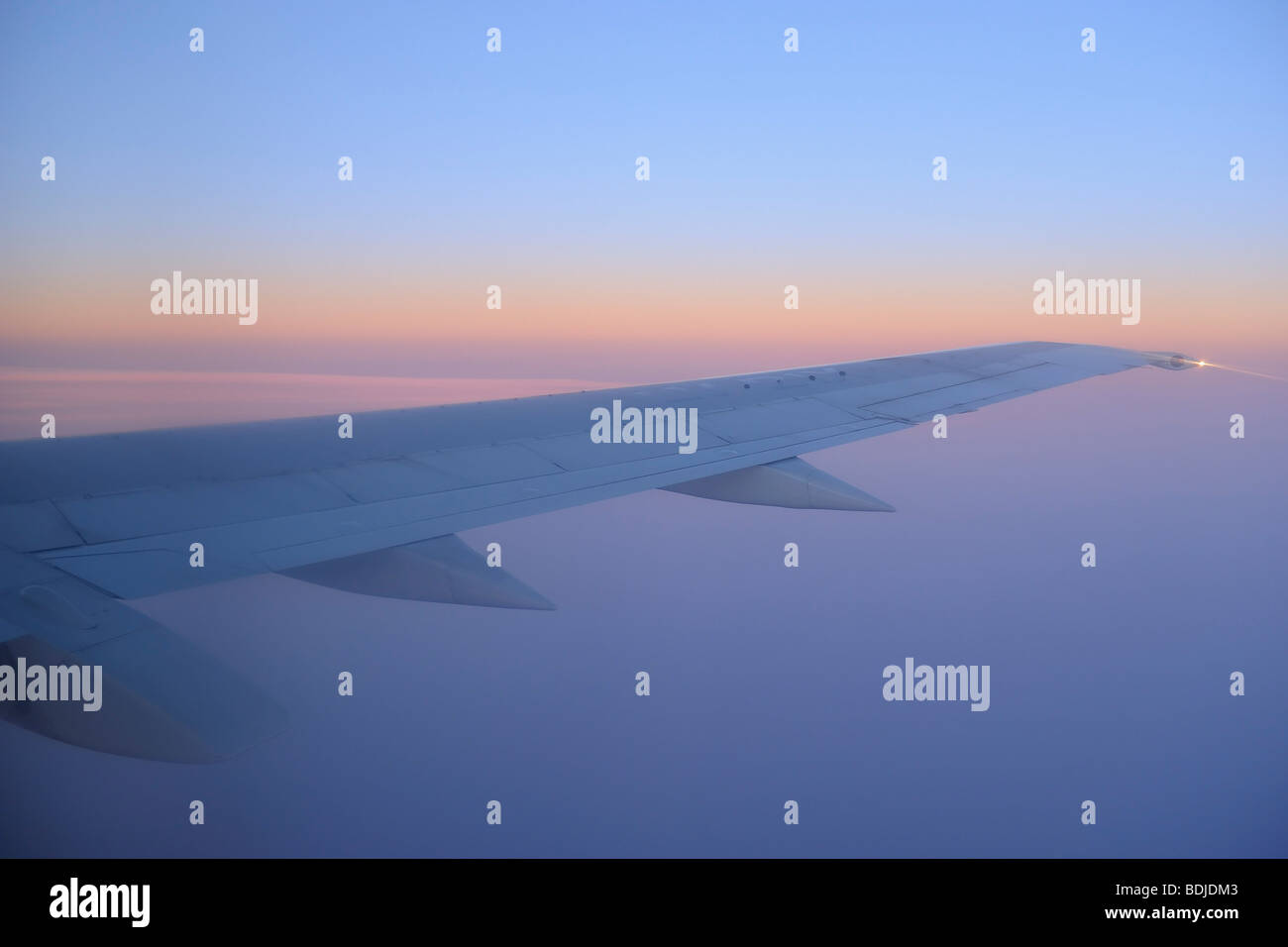 Aeroplane Wing Inside Aeroplane High Resolution Stock Photography and ...