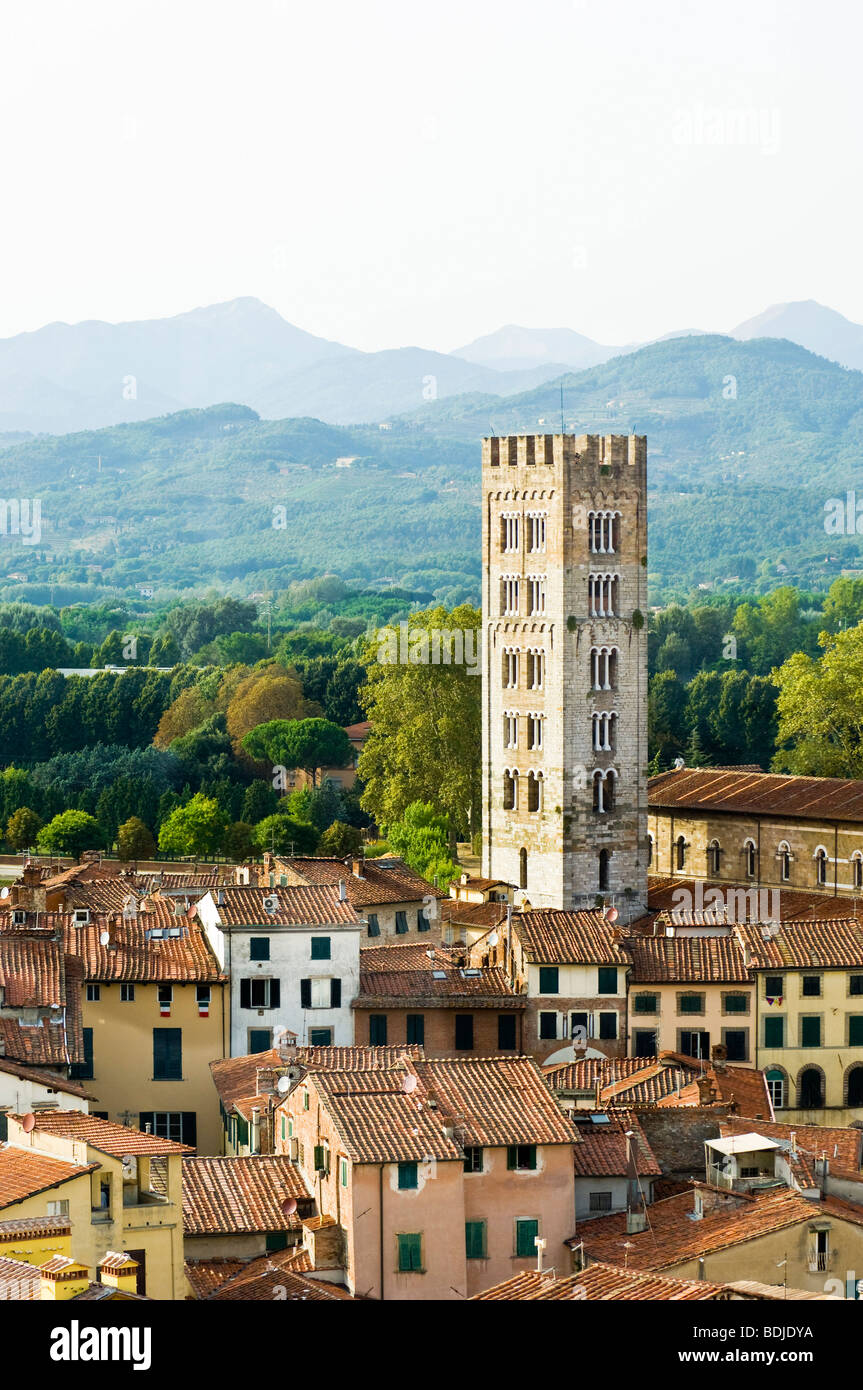 Lucca province hi-res stock photography and images - Alamy