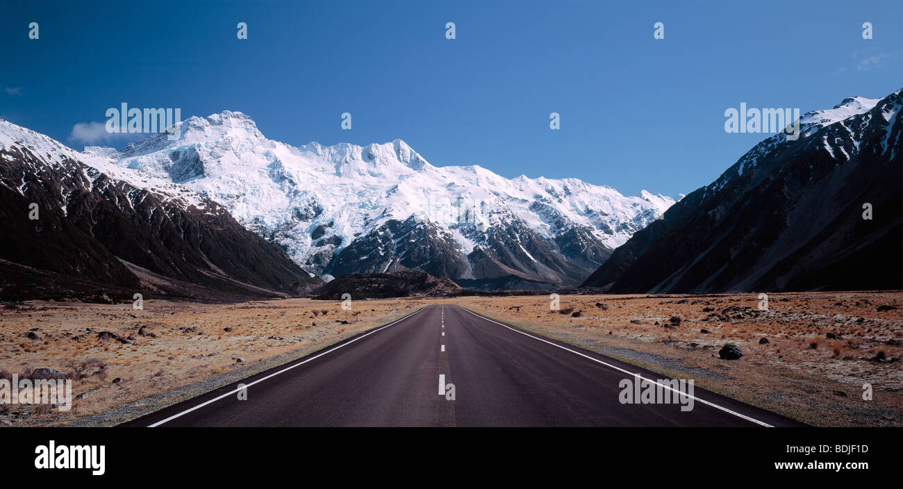 Highway mt cook hi-res stock photography and images - Alamy