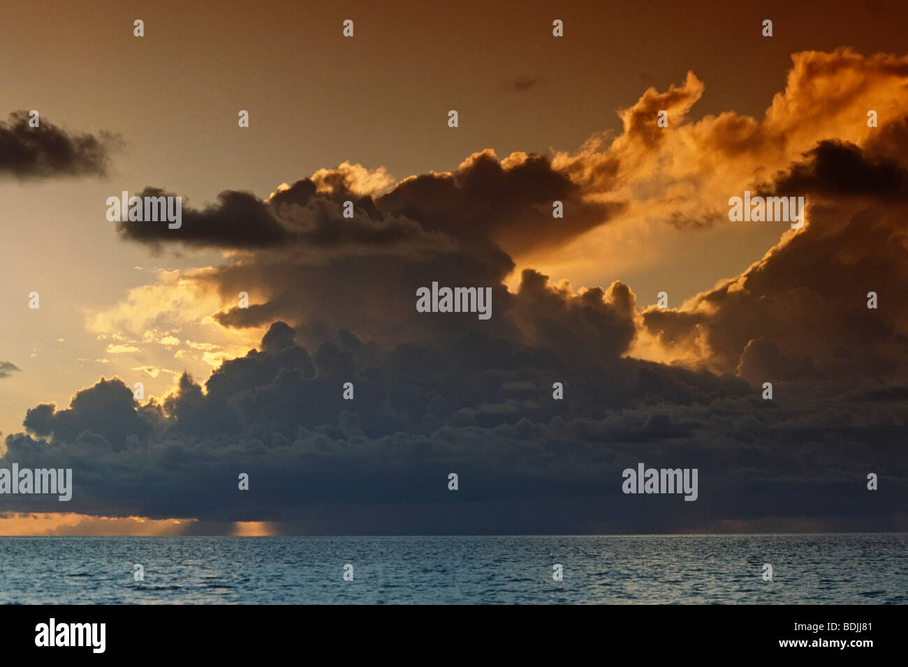 Pretty Ocean Scenery High Resolution Stock Photography and Images - Alamy