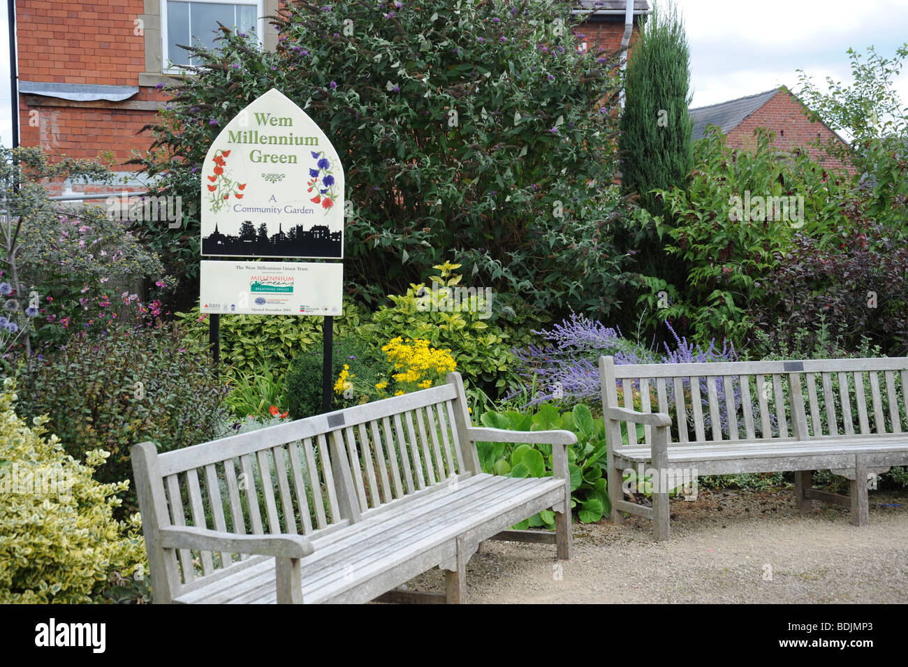 Millenium green hi-res stock photography and images - Alamy