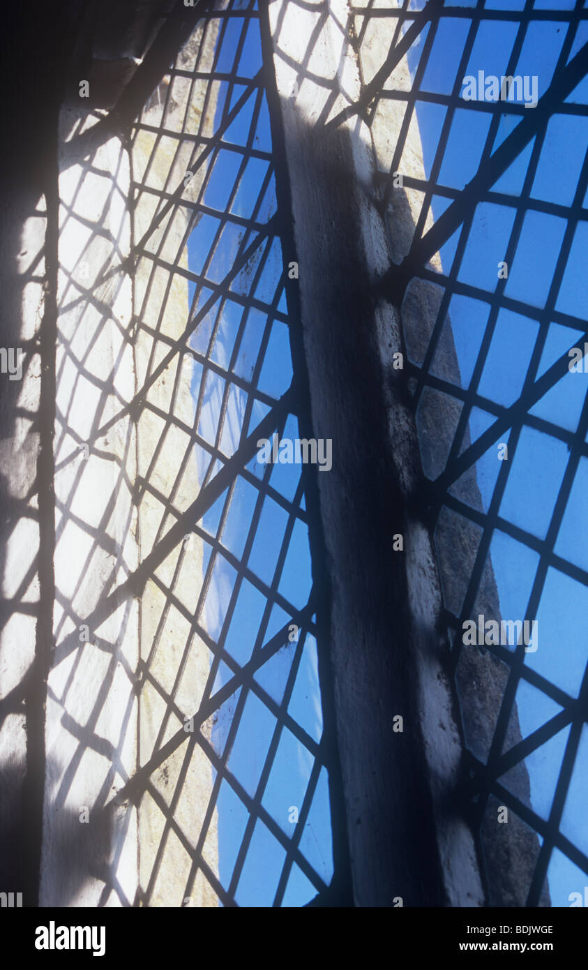 Sunshine through the windows hi-res stock photography and images - Alamy