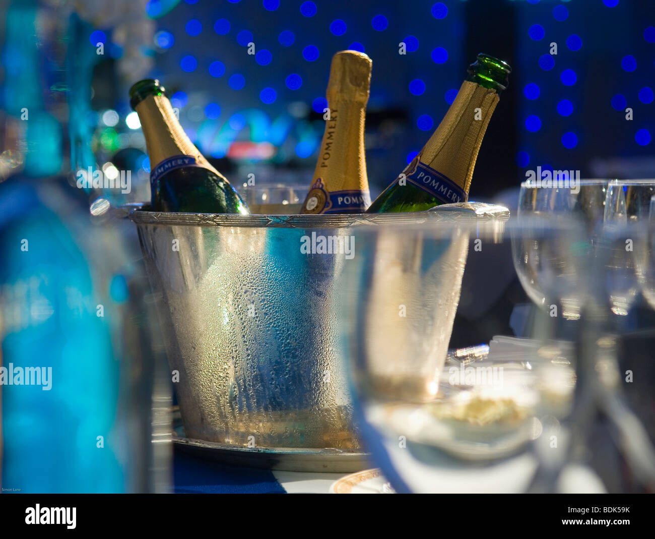 Ice bucket with Champagne Stock Photo - Alamy