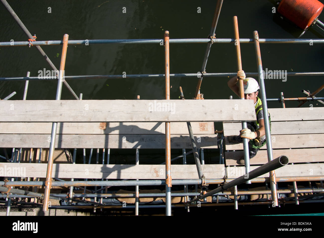 building scaffold scaffolding site construction rig workers Stock Photo ...
