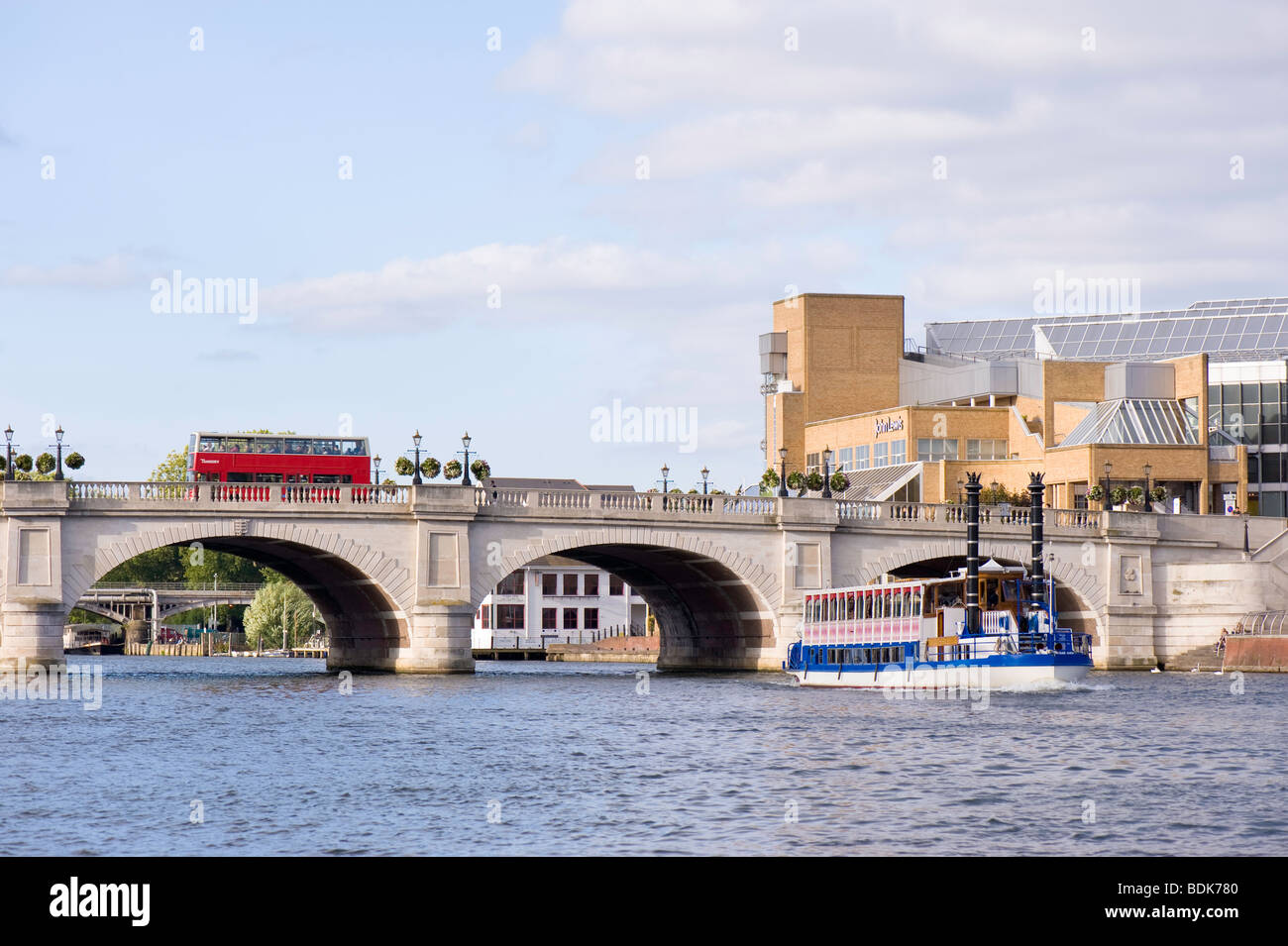 Kingston Bridge across Thames River, Kingston upon Thames, Surrey ...