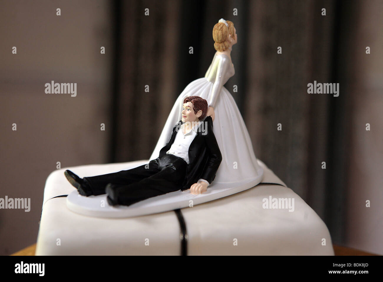 Picture by Mark Passmore. 01/09/2009. Cake toppers showing a bride ...