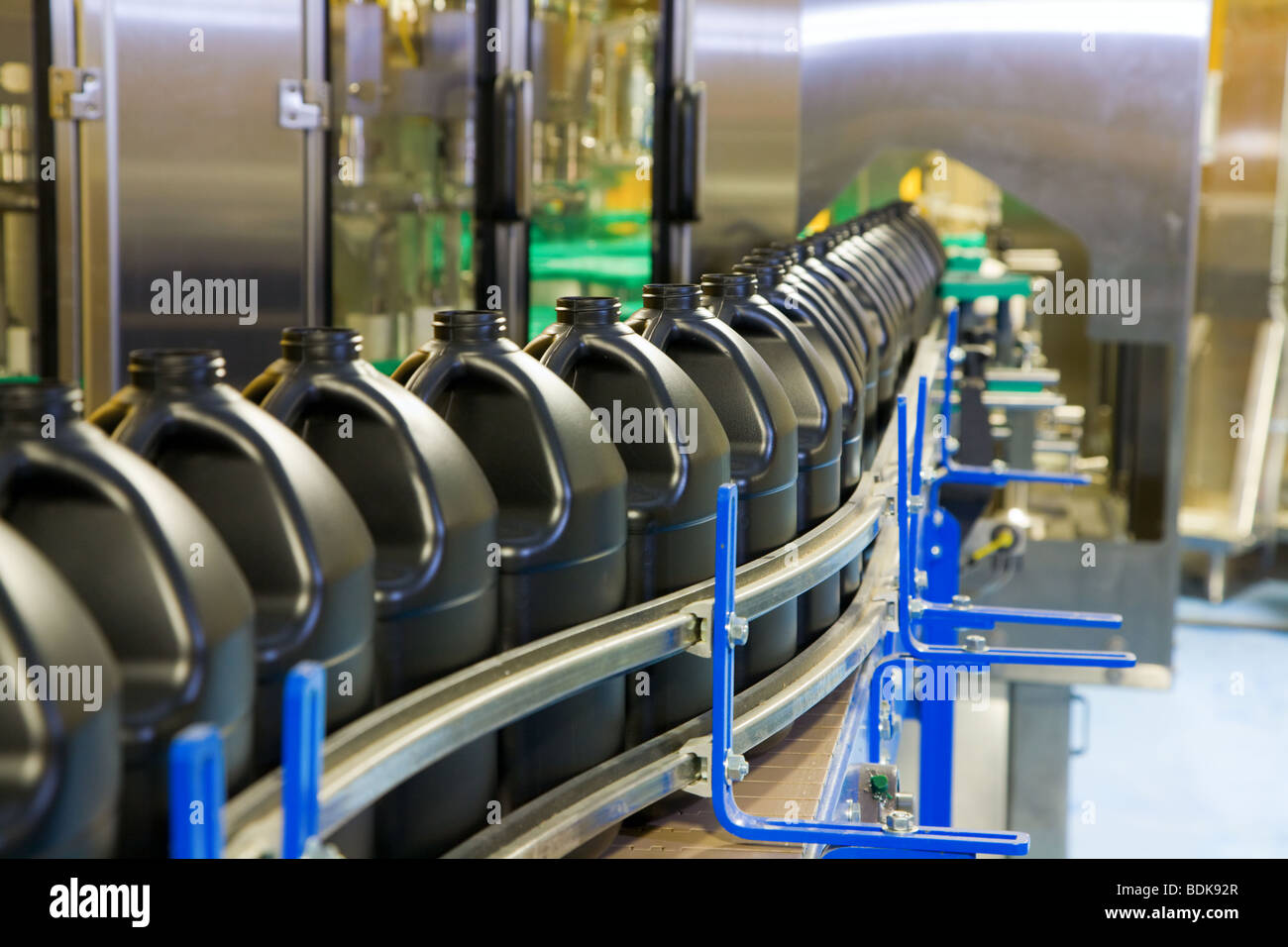 Packaging conveyor belt hi-res stock photography and images - Alamy