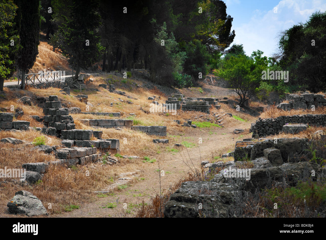 Leontinoi, greek walls Stock Photo - Alamy