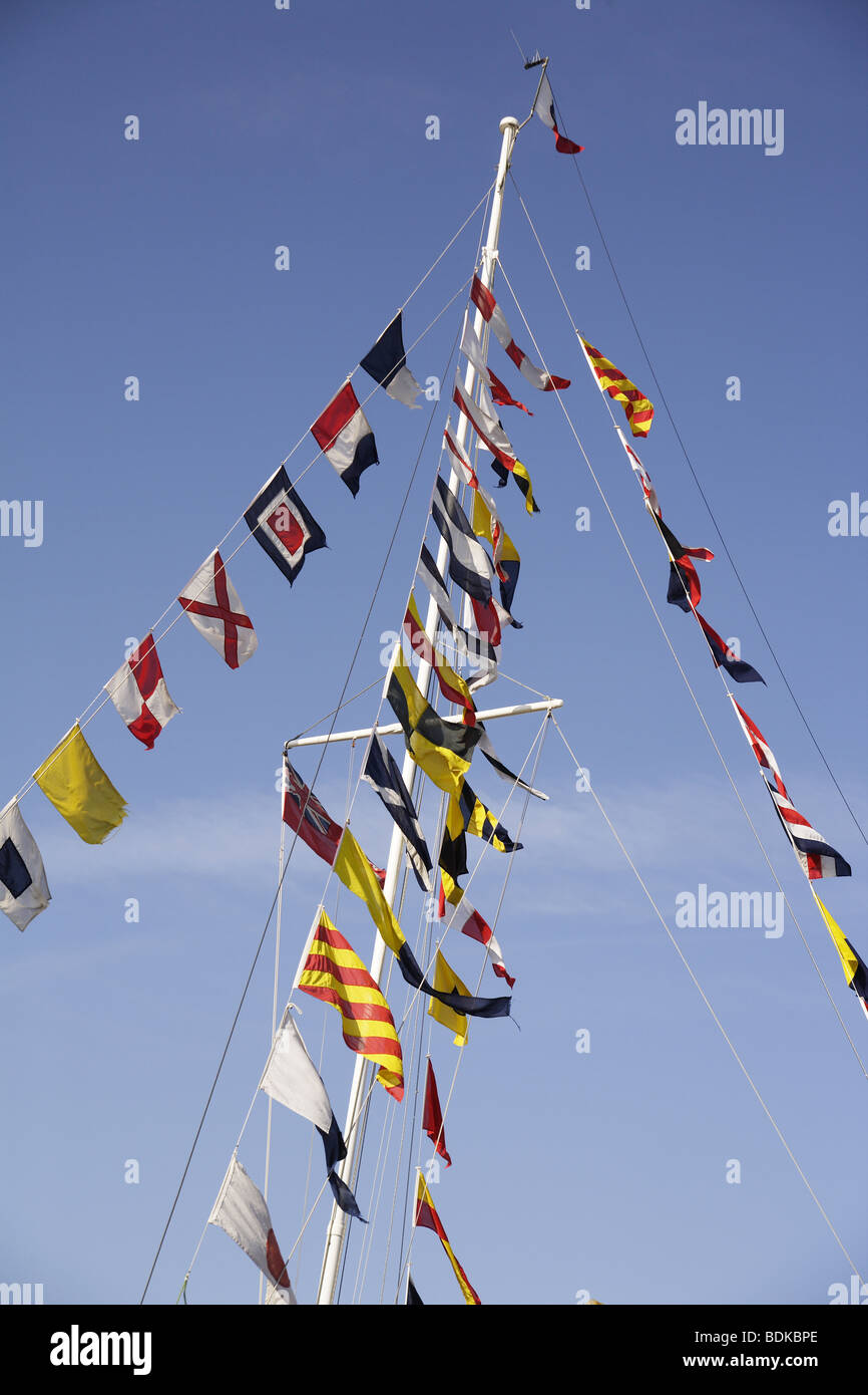 Regatta flagpole blue sky pennant, symbolbanderole banner bannerol ...