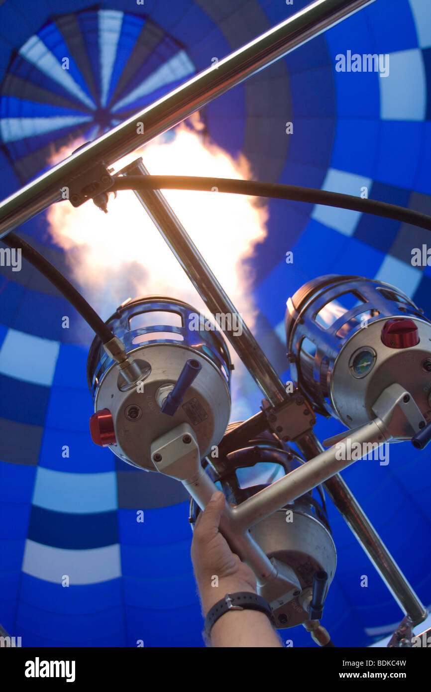 Filling up the hot air balloon Stock Photo - Alamy