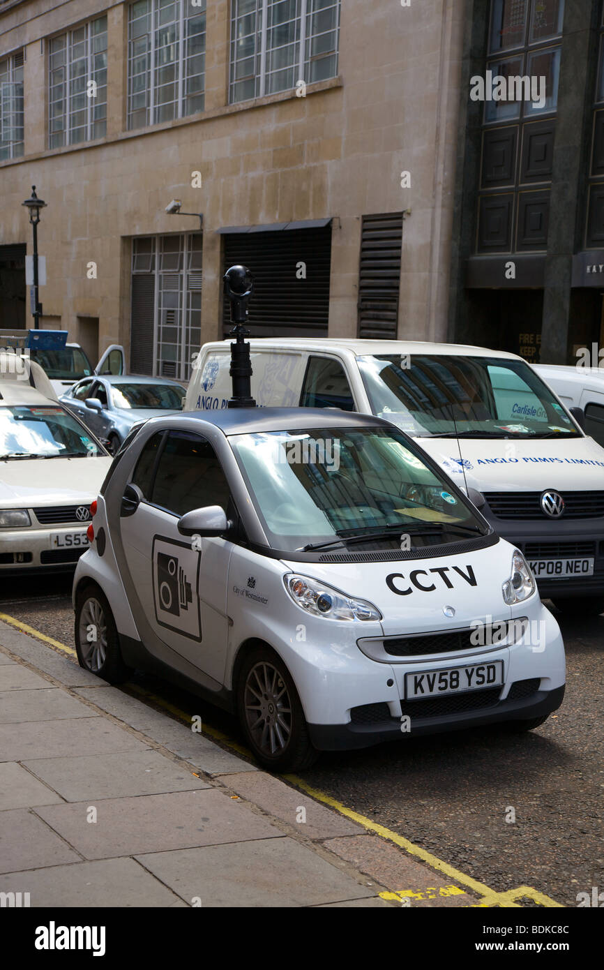 Cctv camera london hi-res stock photography and images - Alamy