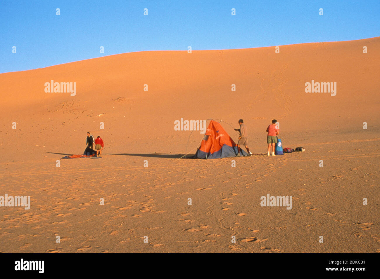 Chad africa desert sand dunes hi-res stock photography and images - Alamy