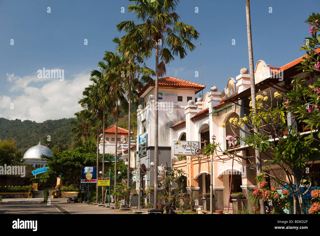 Indonesia, Lombok, Sengiggi Square shopping development Stock Photo - Alamy