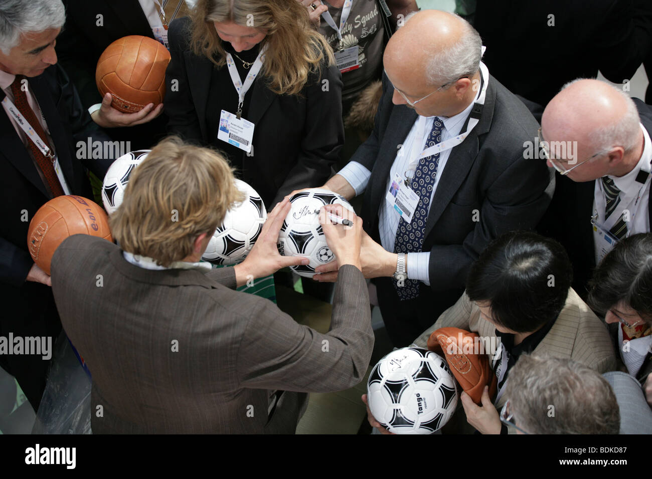 Soccer sign hi-res stock photography and images - Alamy