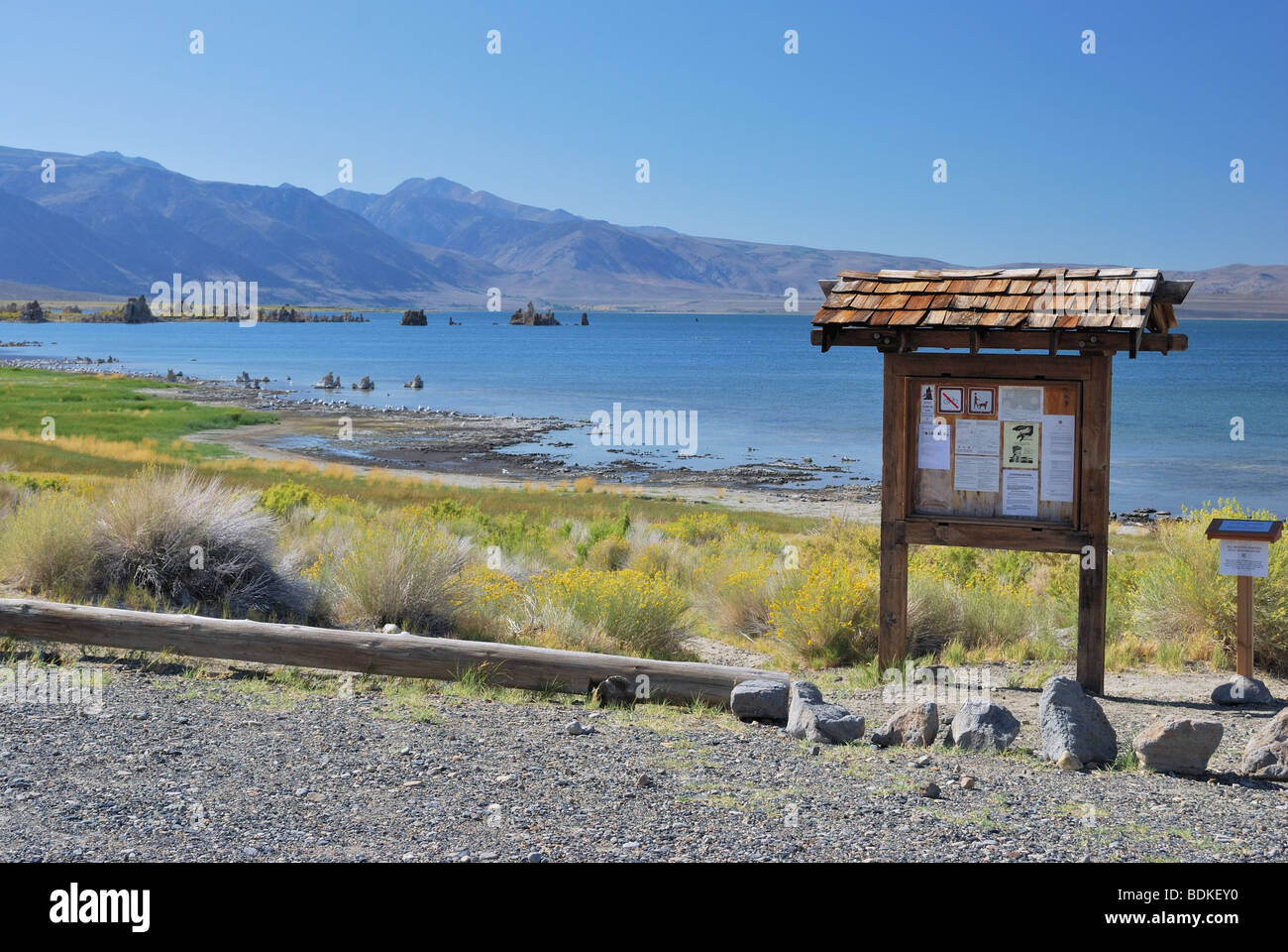 Navy beach hi-res stock photography and images - Alamy