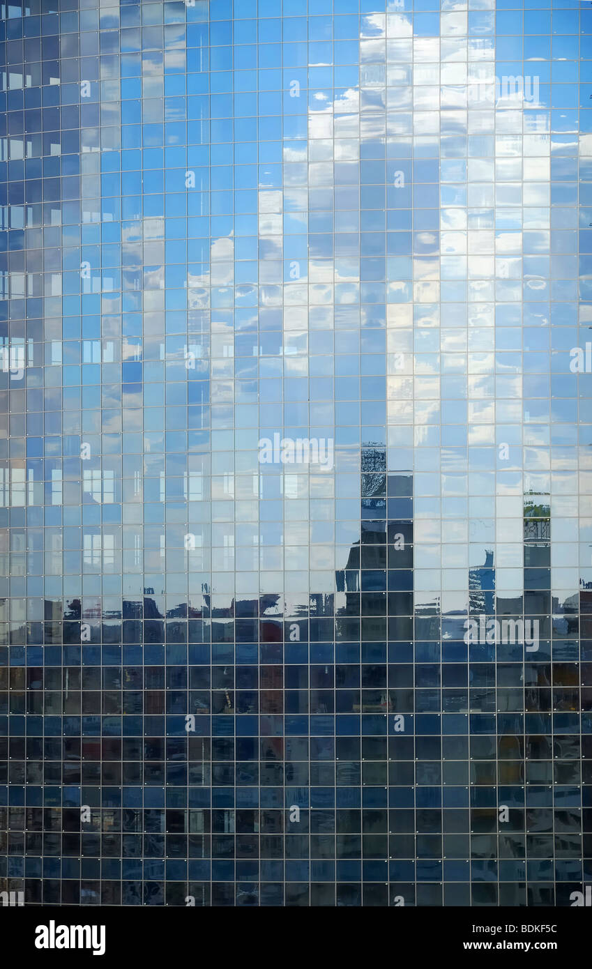 Fragmented facade hi-res stock photography and images - Alamy