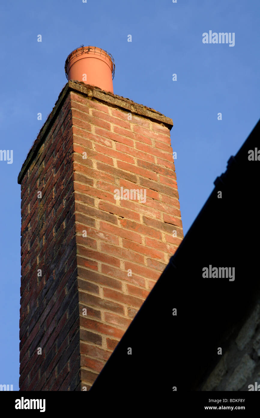 Chimneys house hi-res stock photography and images - Alamy